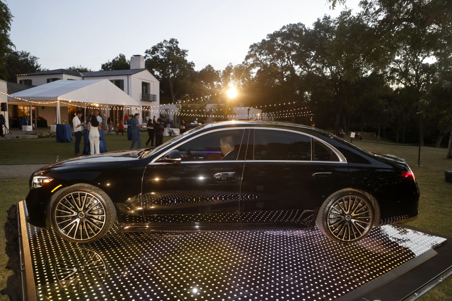 A Car Worth Celebrating — Stylish Parties Herald Mercedes' Iconic Sedan ...
