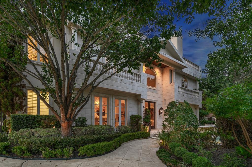 Houston's Own James Bond House Draws a Popular British Designer and ...