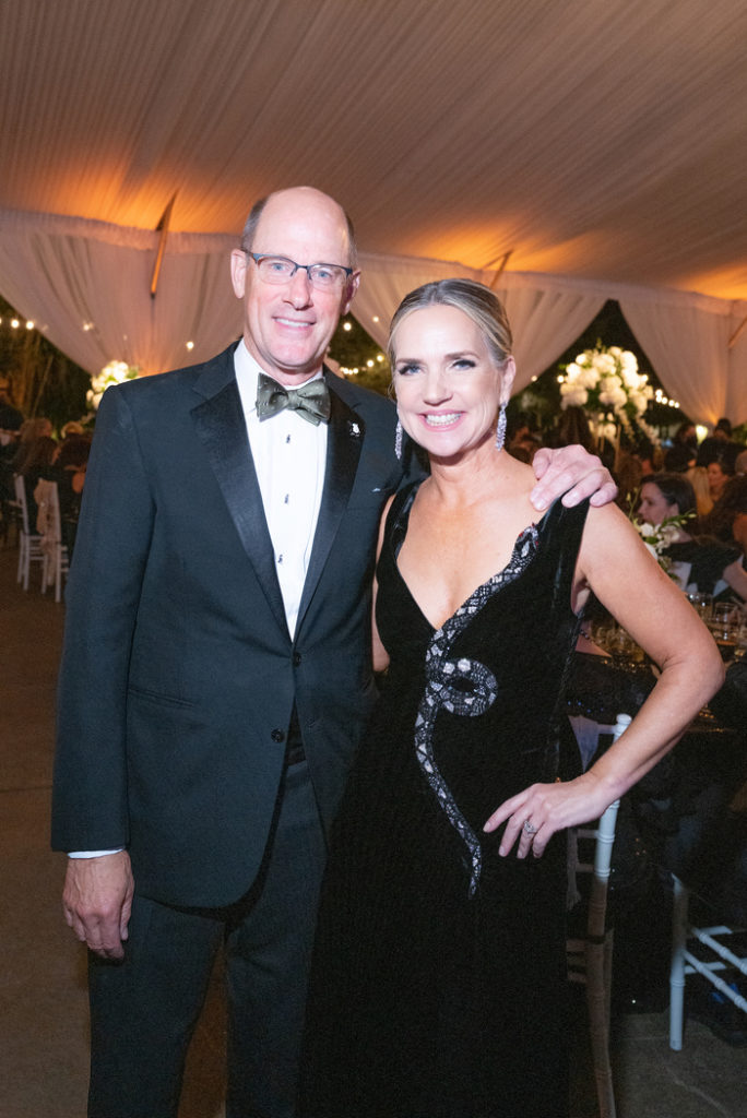 Black Tie and True Party Animals Add Up to $1.8 Million Houston Night ...