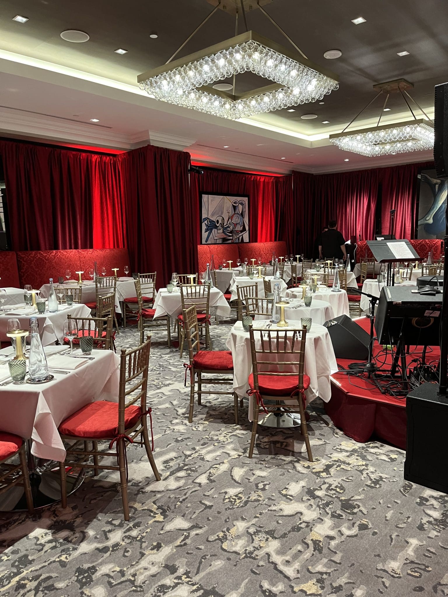 Houston's New Post Oak Supper Club Gets a Billionaire's Blessing as ...