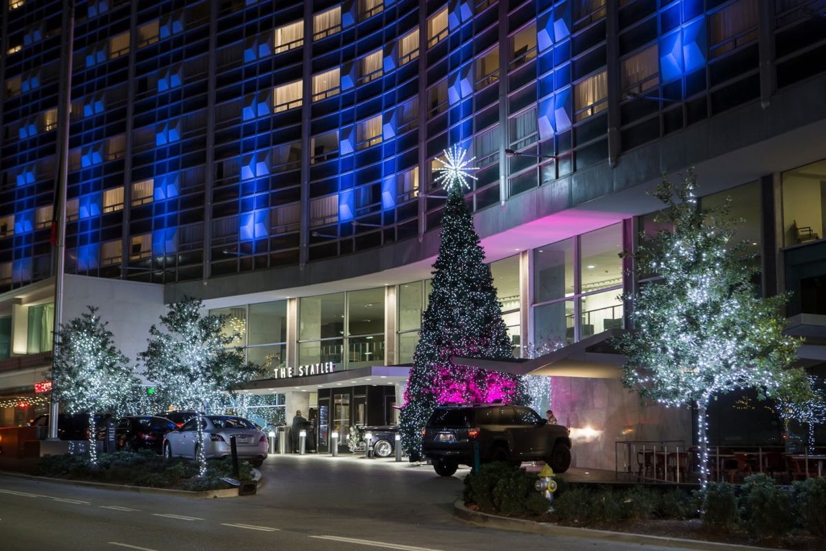 Downtown Dallas is A Winter Wonderland of Holiday Lights, Christmas ...