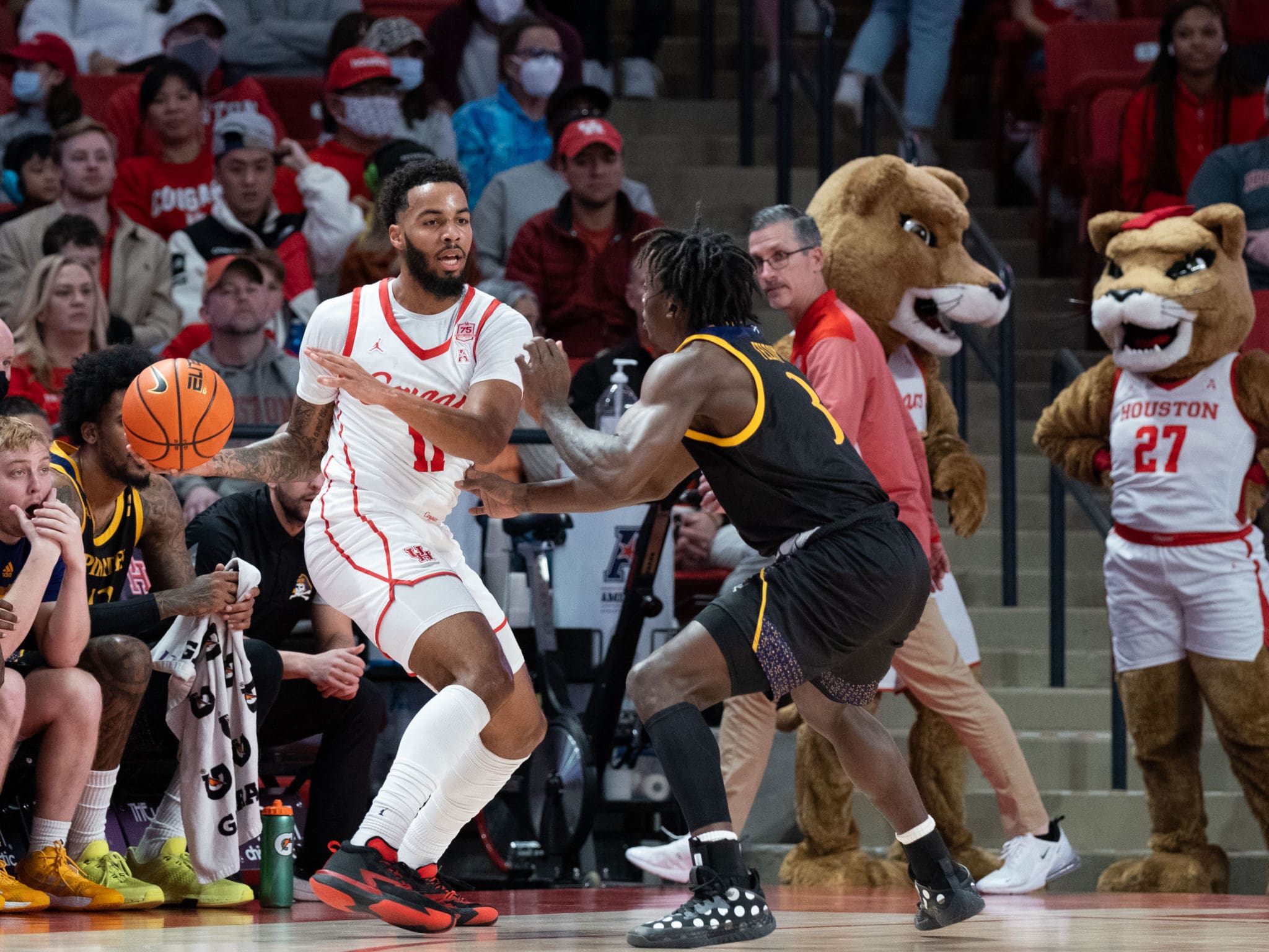Why Kyler Edwards Is Just Getting Started — Embracing UH's Guard ...