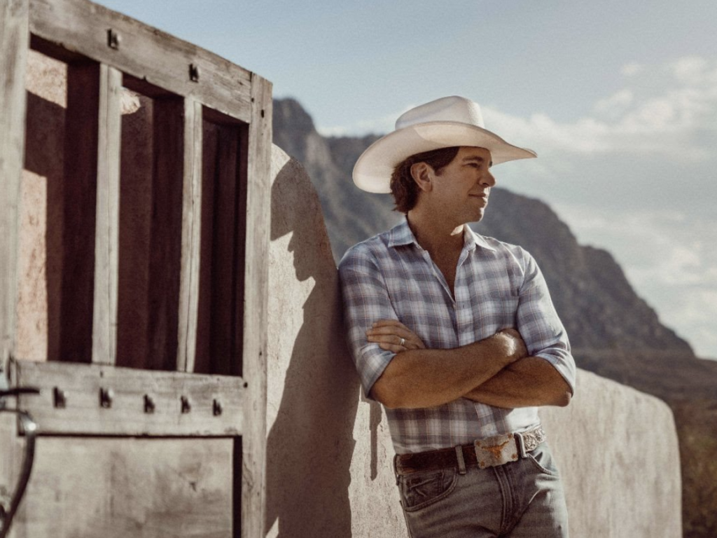 Jon Wolfe at Armadillo Palace - PaperCity Magazine