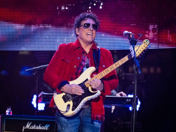 Journey and "New" Lead Singer Arnel Pineda Prove They're as Good as ...