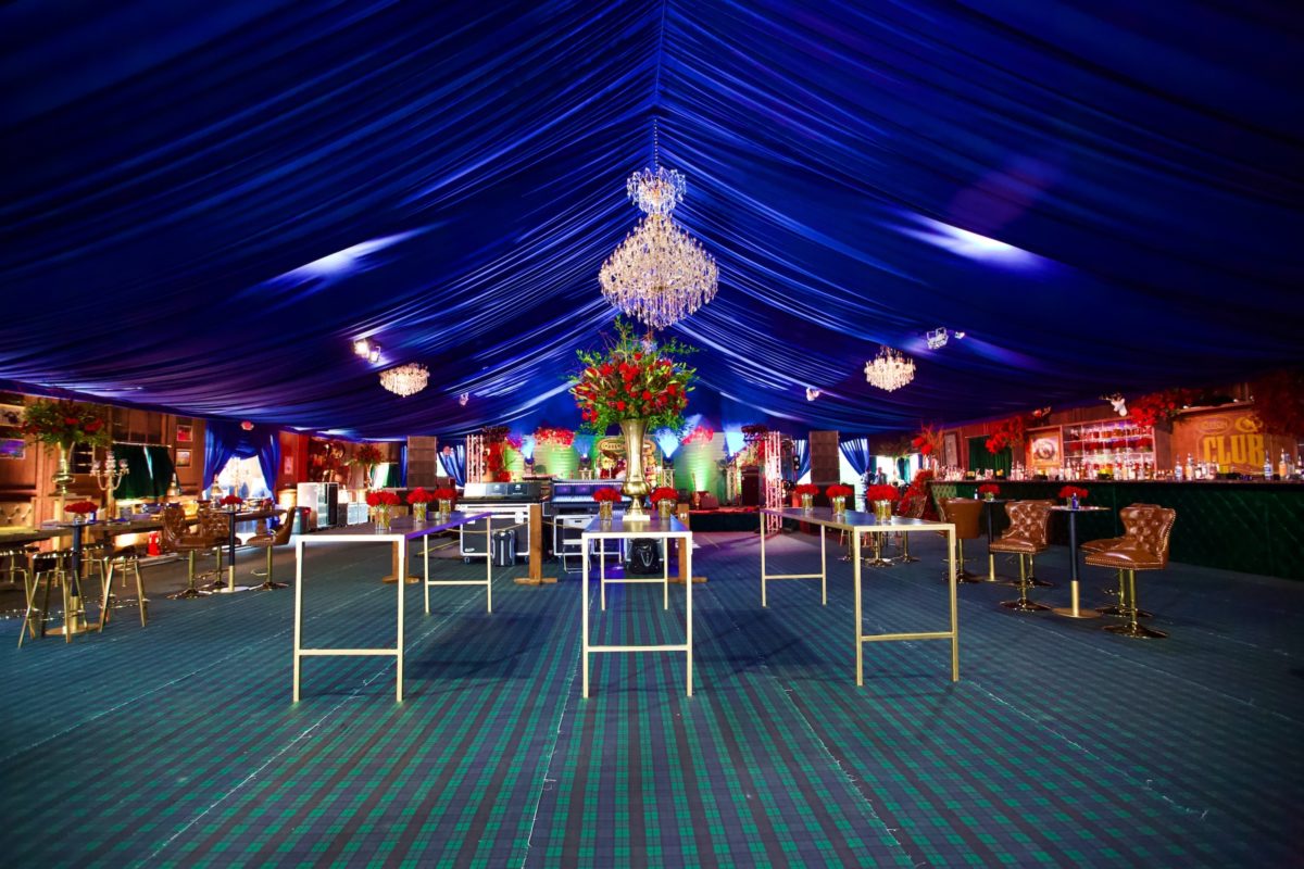 Swankiest World’s Championship Bar-B-Que Tent Ever Means Crystal ...