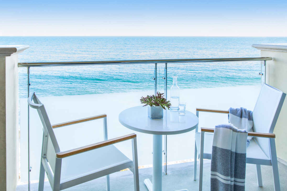 32 Hours at the Malibu Beach Inn, California's Iconic Boutique Resort