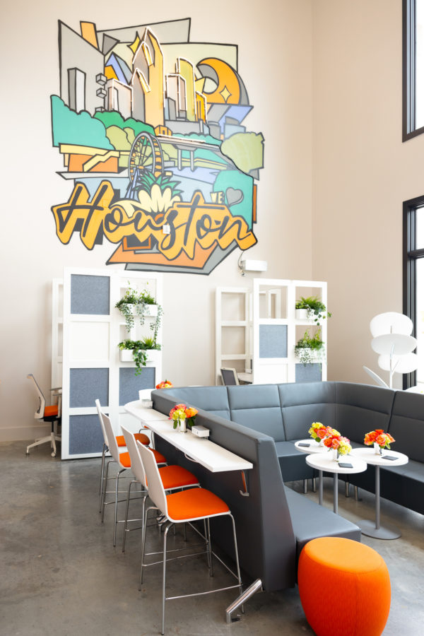 Houston Real Estate Queen's Sleek Heights Offices Serve as the Backdrop ...