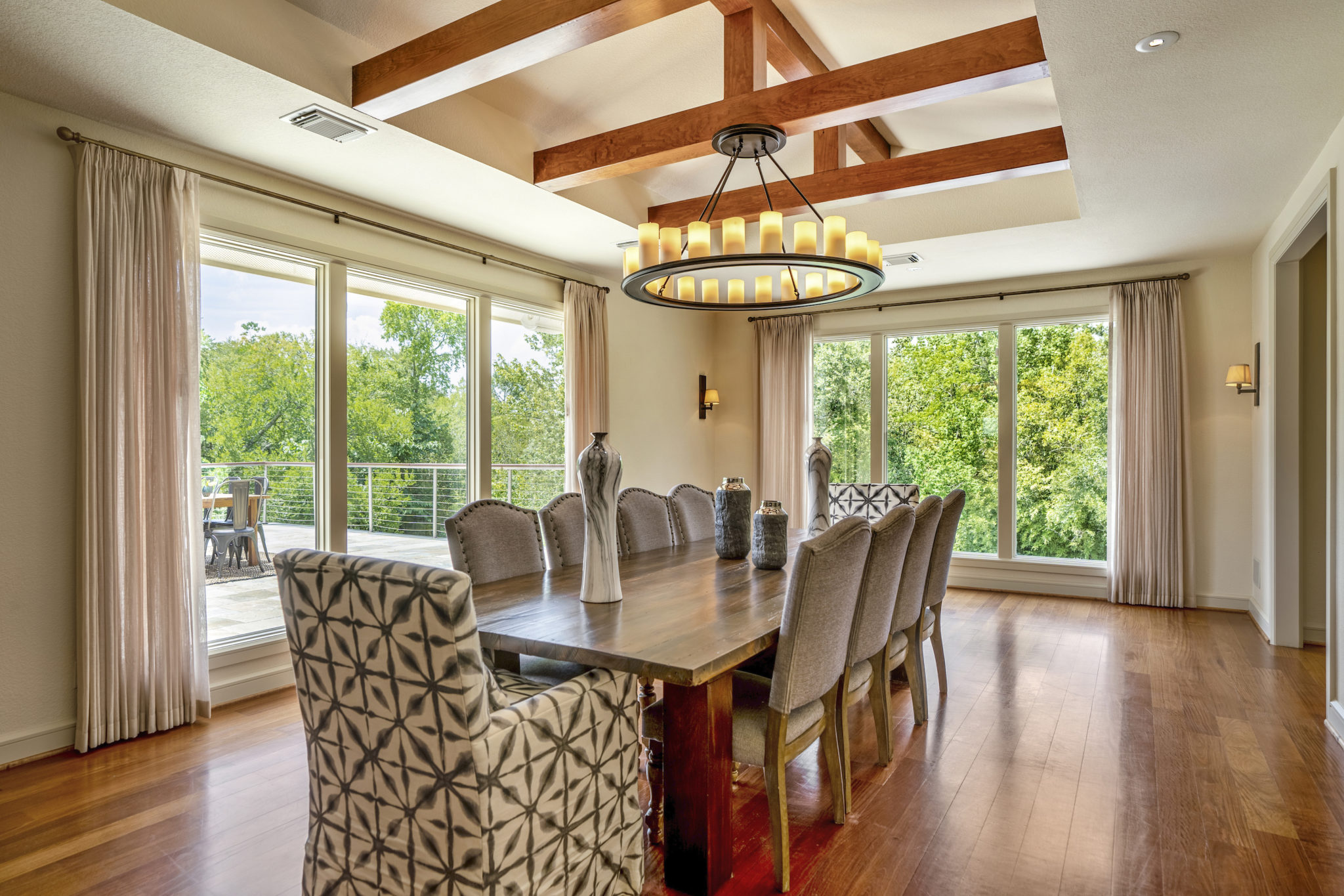 Celebrity Friendly Friendswood Mansion That Super Lawyer Tony Buzbee ...