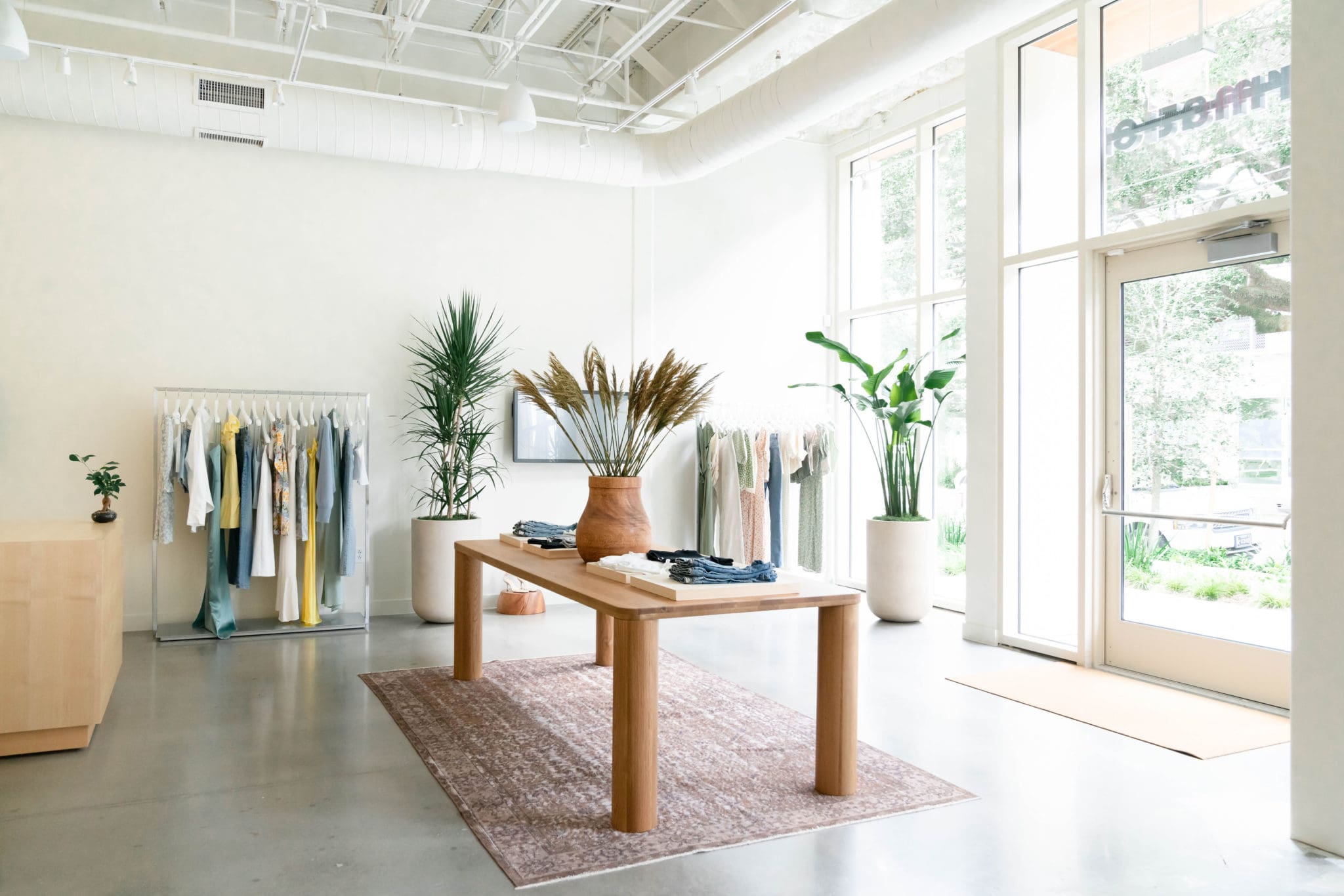 Inside Houston's Brand New Reformation Store — New Tech, the Twilight ...