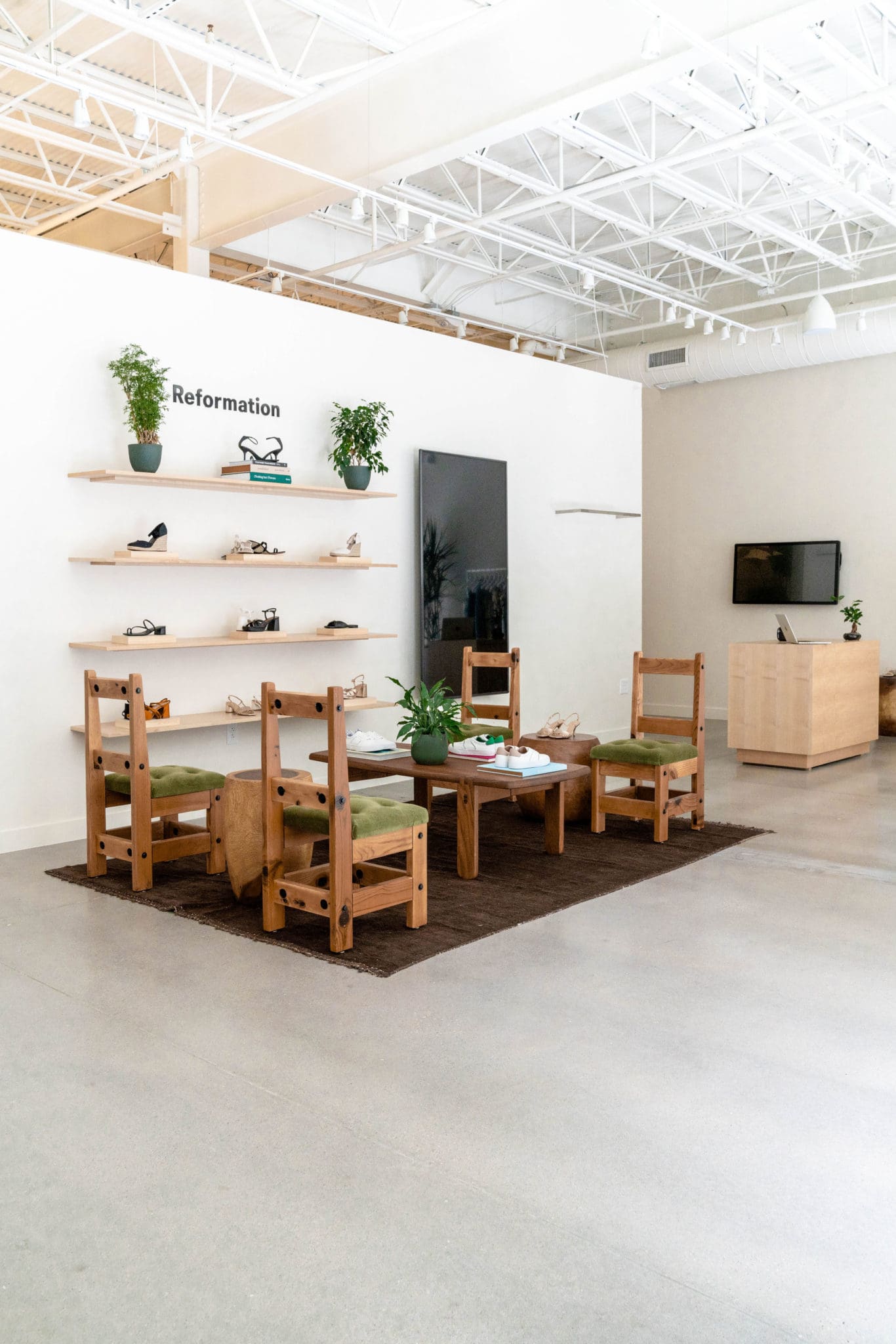 Inside Houston's Brand New Reformation Store — New Tech, the Twilight ...
