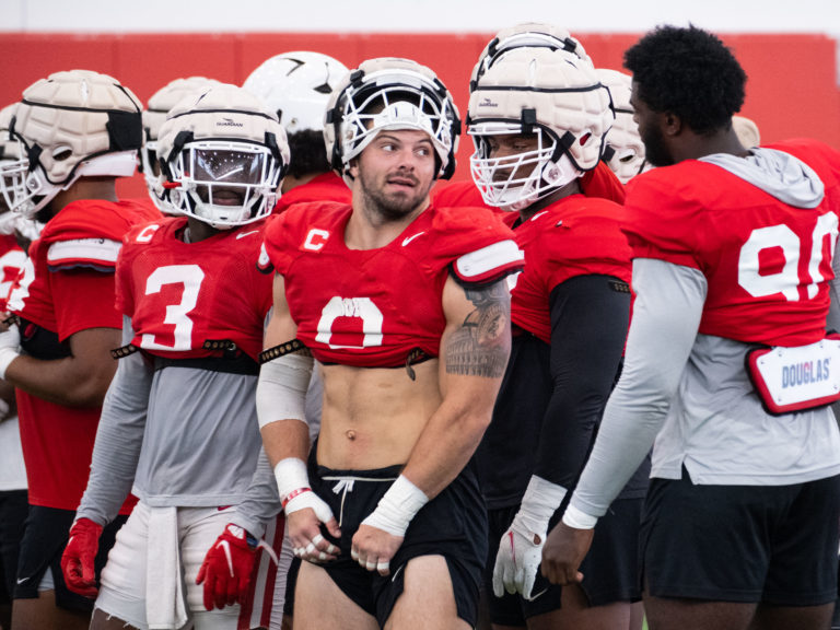 Derek Parish's Crazy Surgery Comeback Inspires His UH Teammates — Two ...
