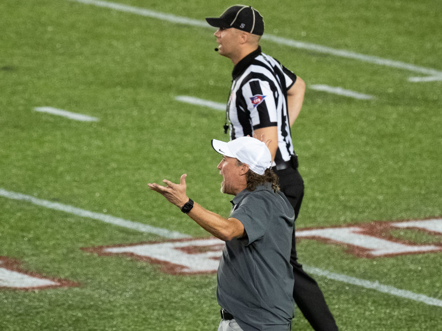 Beat Up UH Holds Off Rice, But Devastating Derek Parish Injury and a ...