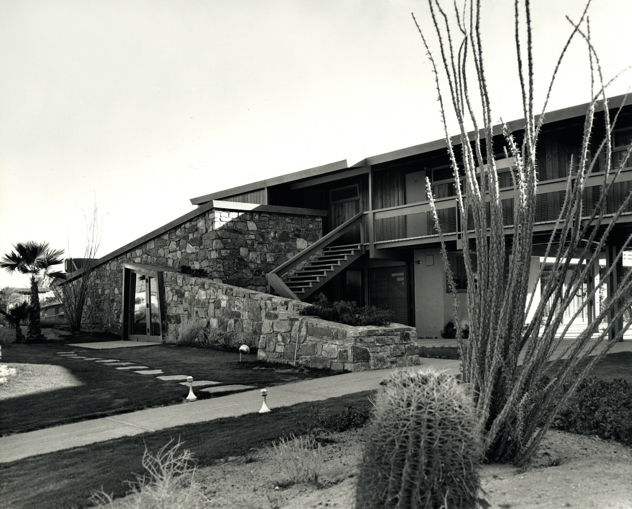 Master of Palm Springs Modernism Gets a Houston Mod Moment — William F ...