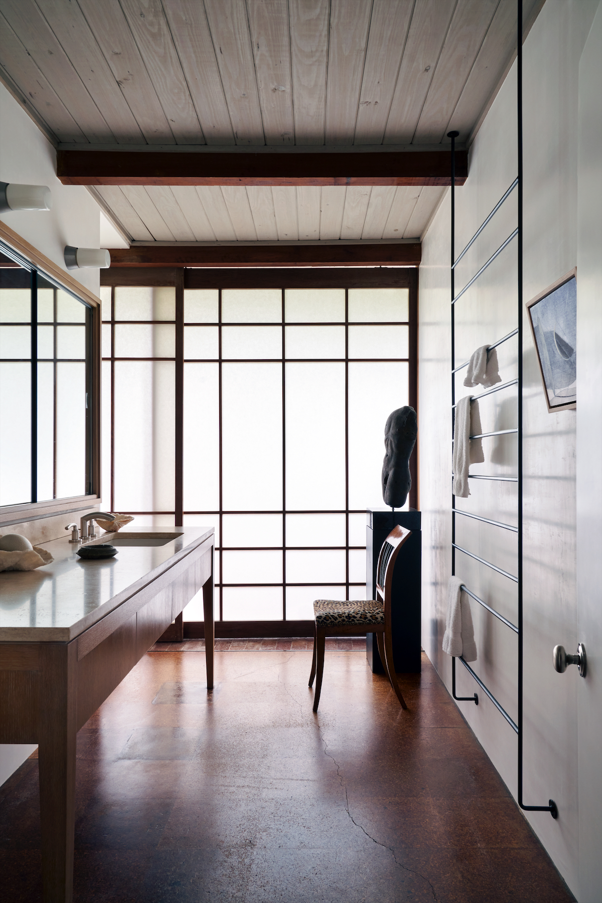 Inside Valley House, a Modern Gallery and Beloved Family Home