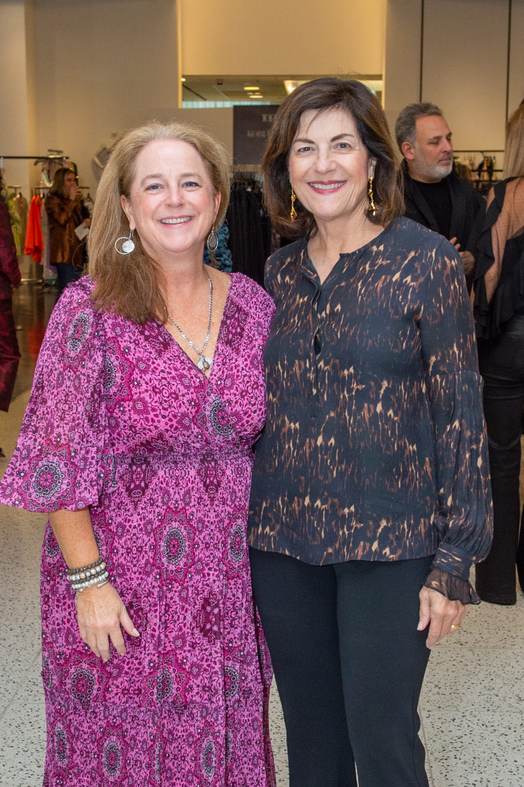 New York Designer Swoops Into Houston With Fashion Wisdom, Women Love ...