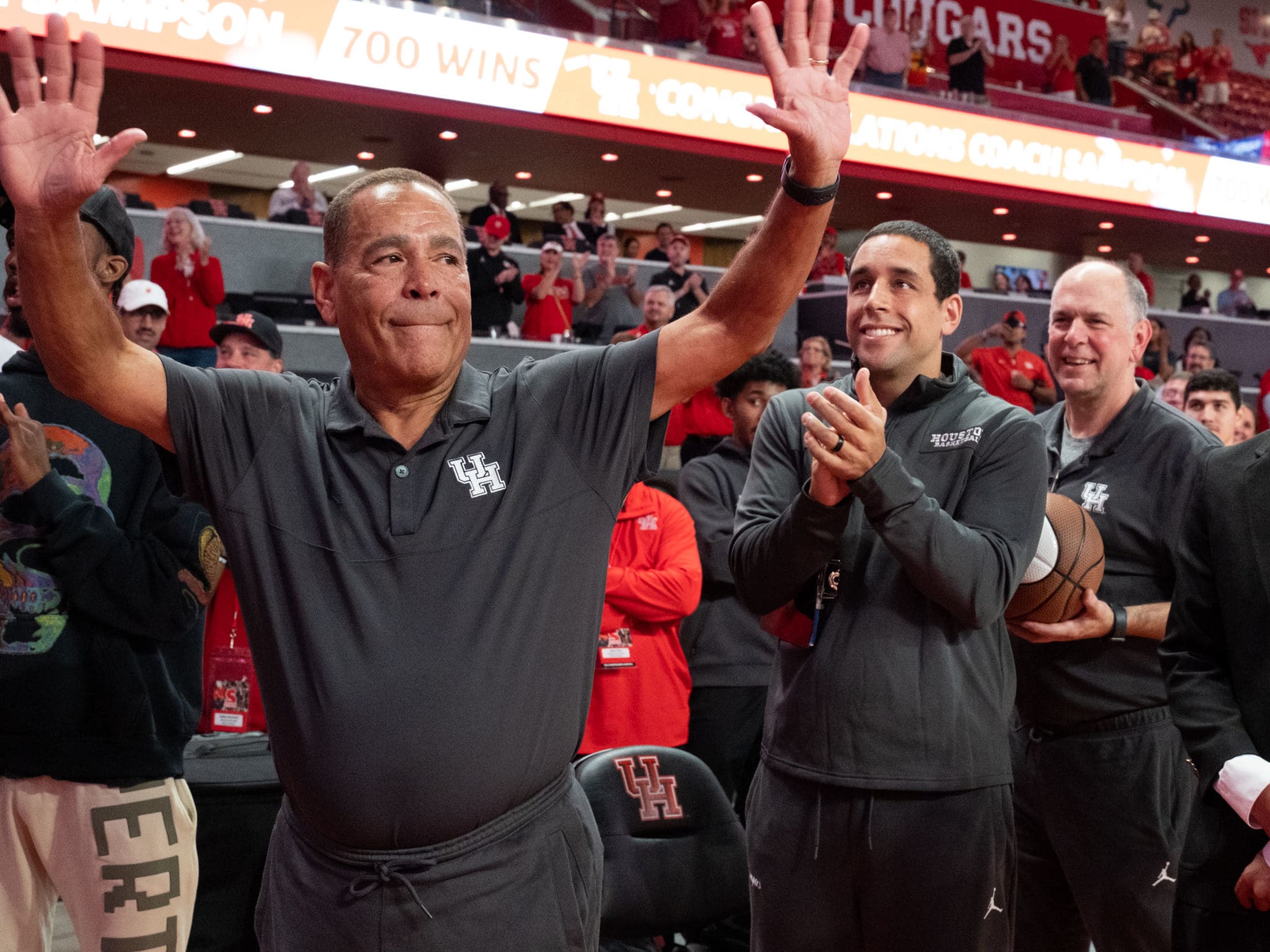 From $1100 a Year to 700 Wins — How UH Coach Kelvin Sampson and His ...