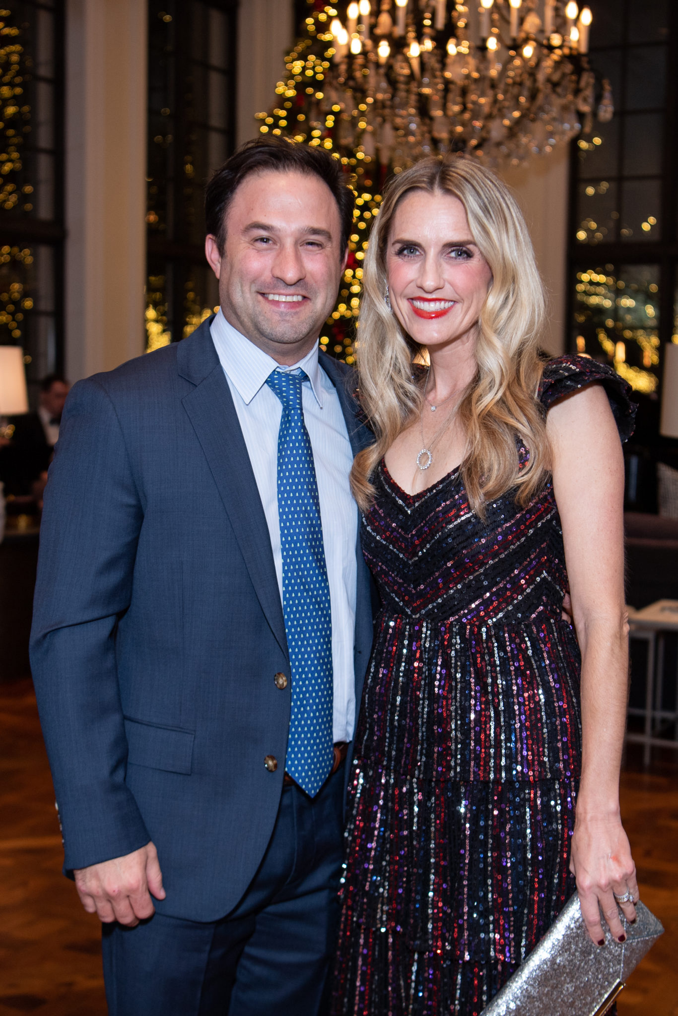 Billionaire Family's River Oaks Home Transforms Into a Holiday ...