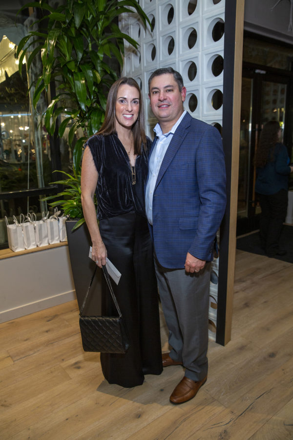 Houston's Hottest New Seafood Restaurant Morphs Into Party Central For ...