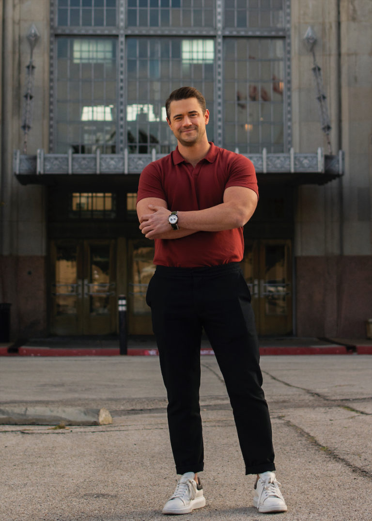 Meet Tom Hanson of CBS News Now, Based in Fort Worth, Texas