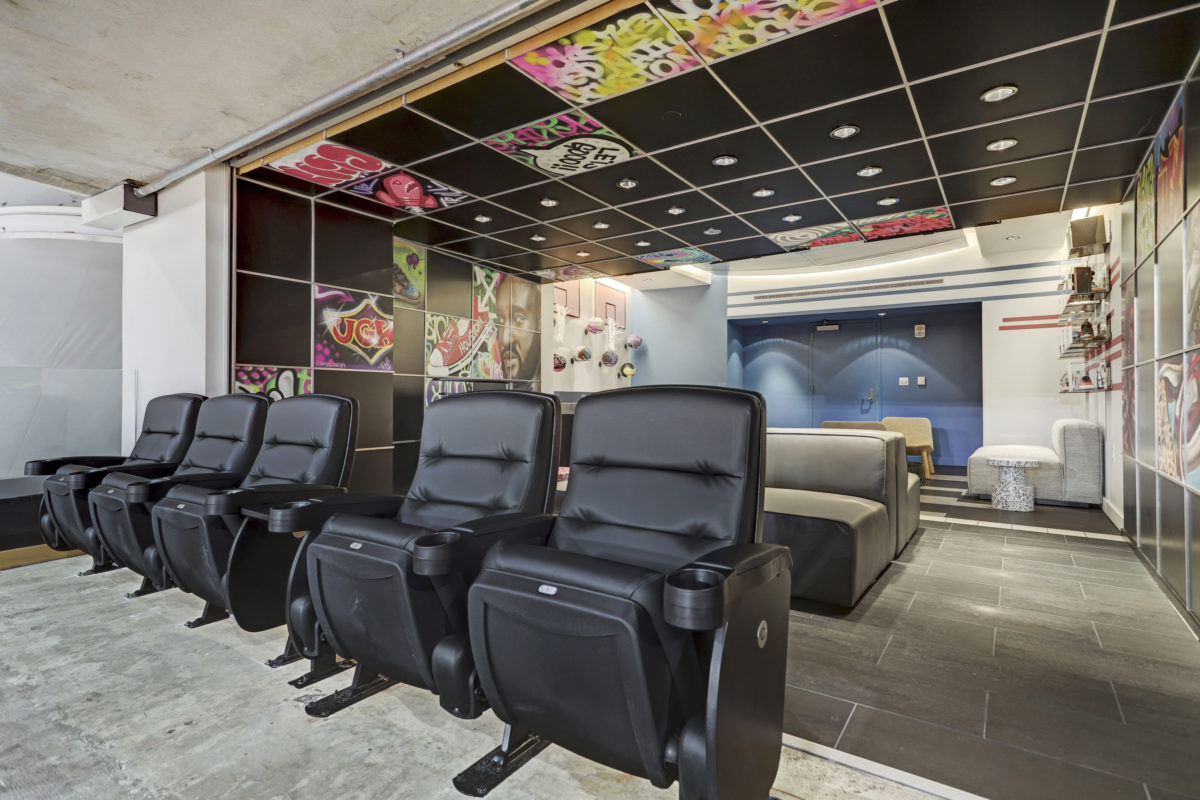 The Houston Rockets' Tricked Out Suites Take Luxury Sports Seating Into ...