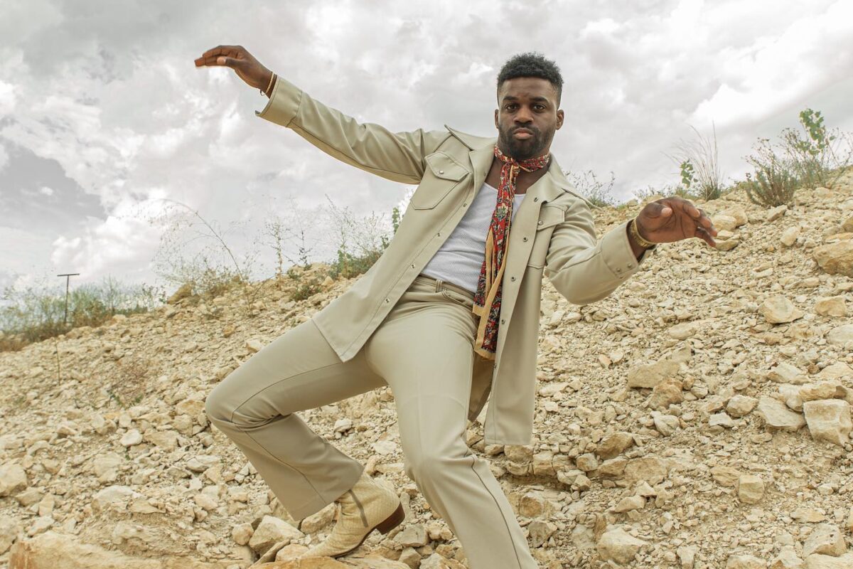 With Help From Leon Bridges, Mavis Staples and Gary Clark Jr., Soulful Fort Worth Musician ...