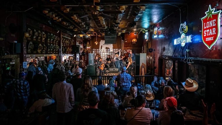 Scenes From the First Ever Fort Worth Music Festival & Conference — How ...