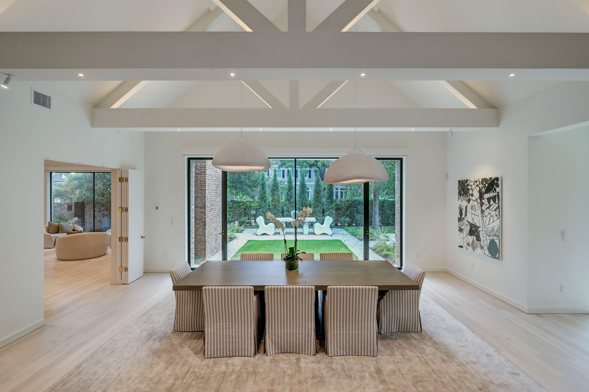 Construction Mogul's River Oaks Dream House Is a Private Estate That ...