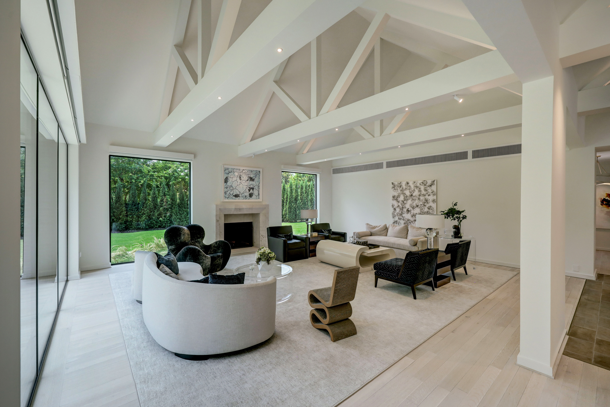 Construction Mogul's River Oaks Dream House Is a Private Estate That ...