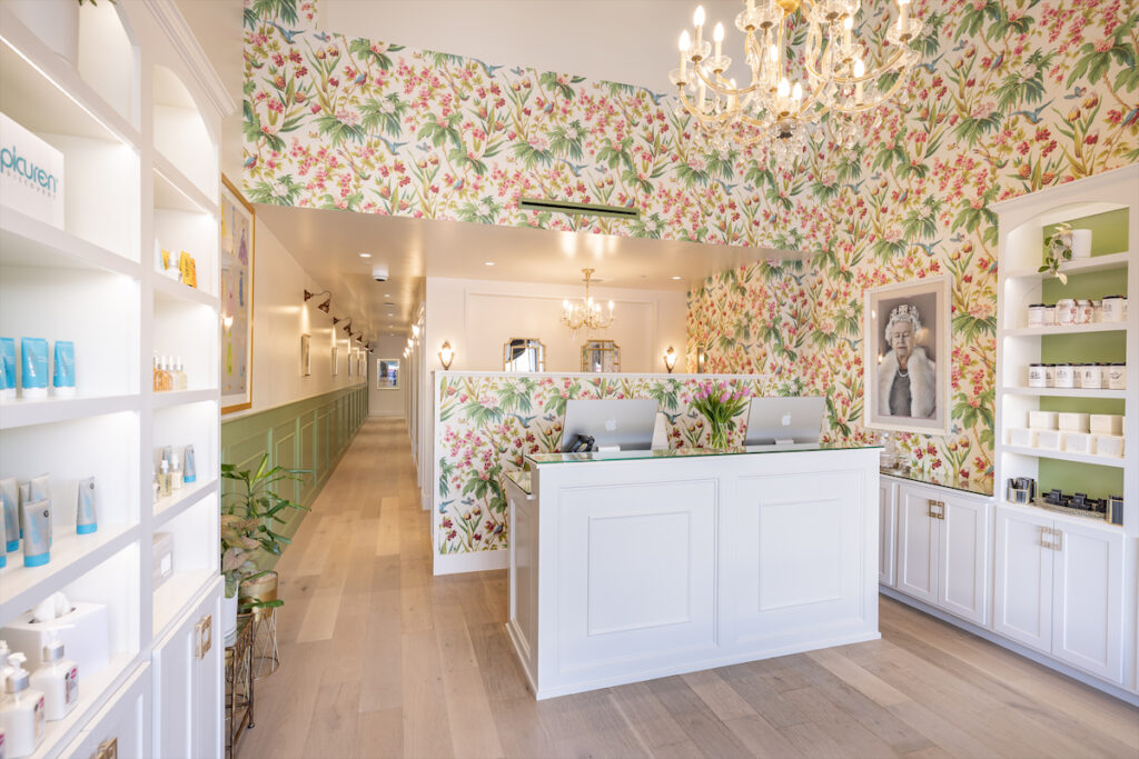 New Beauty in Dallas — Skin Laundry, Queen Bee Spa, Ever/Body