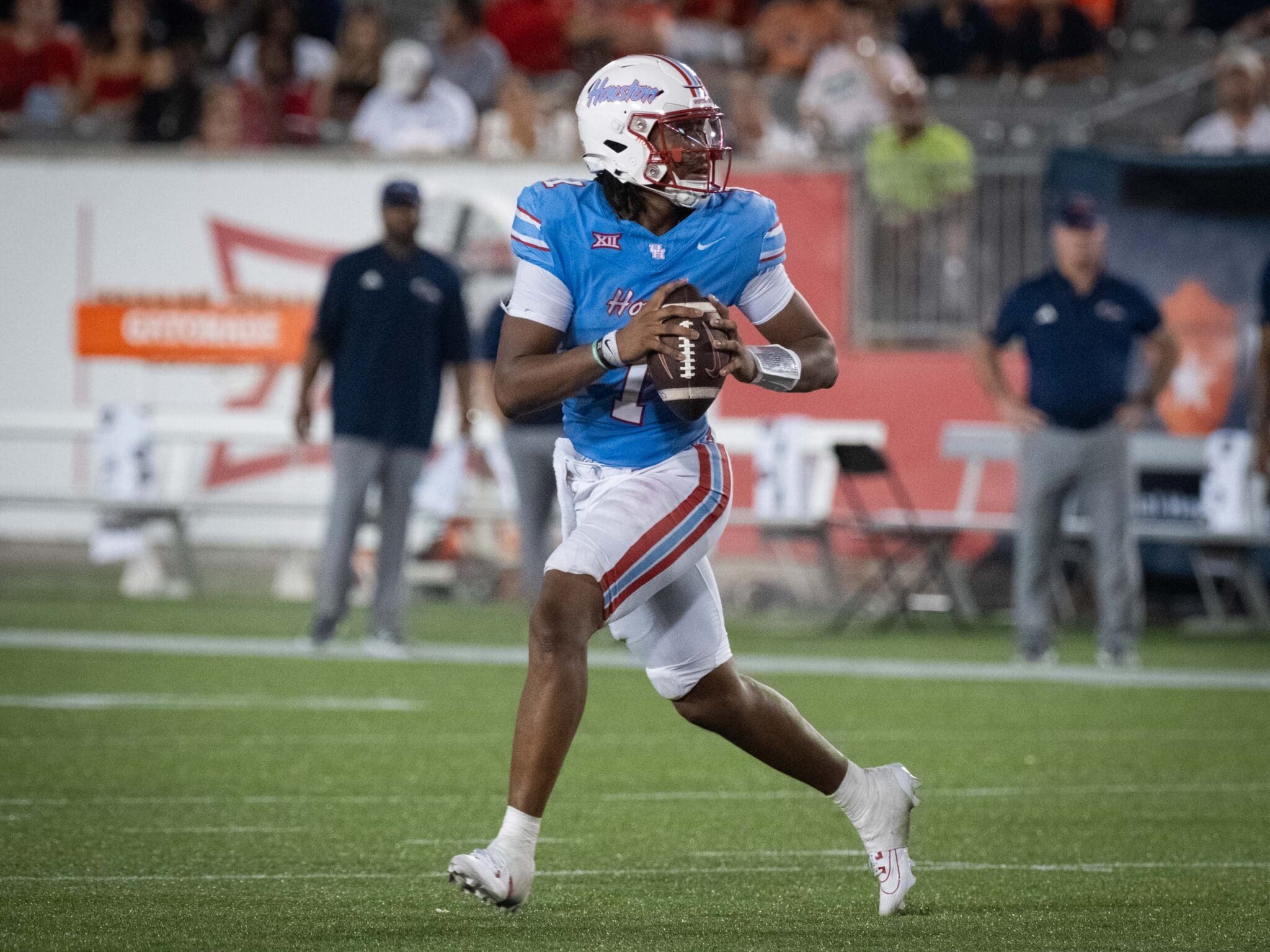 Tank Dell Emerges as UH's Best Ambassador, Treasures His Brother Bond ...