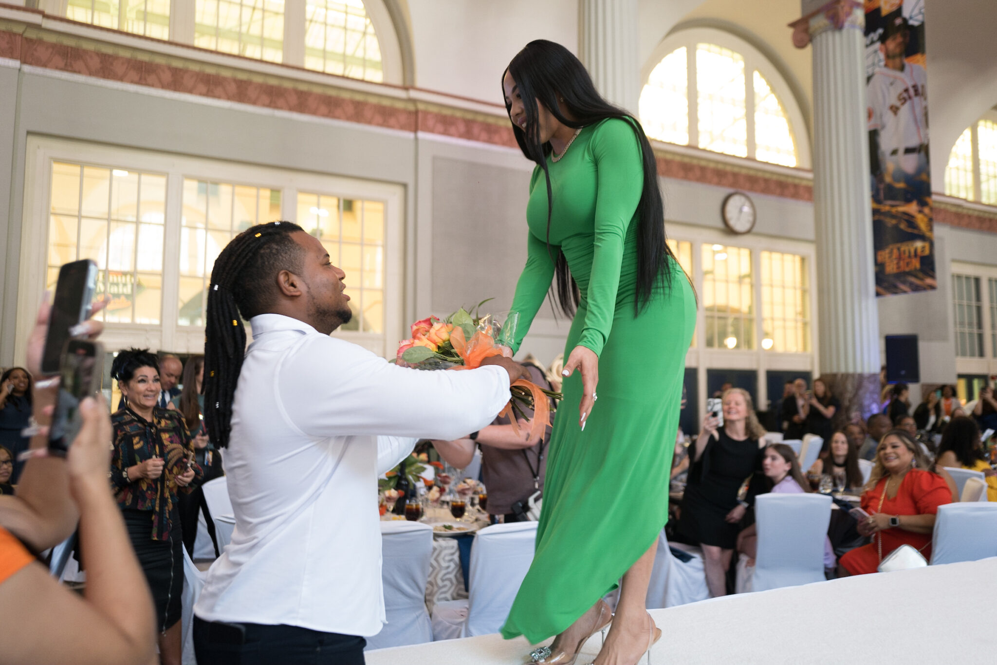 Jeremy Peña and Other Astros Stars Support Their Wives and Significant ...