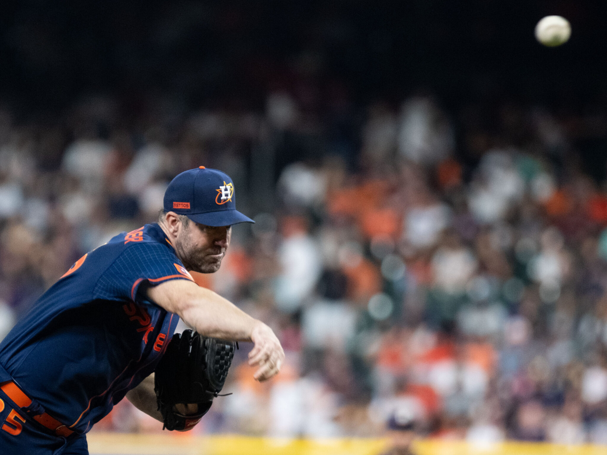 Justin Verlander Makes "We're Houston" Mean Something, Proves He's Still the Big Game Ace Jim ...