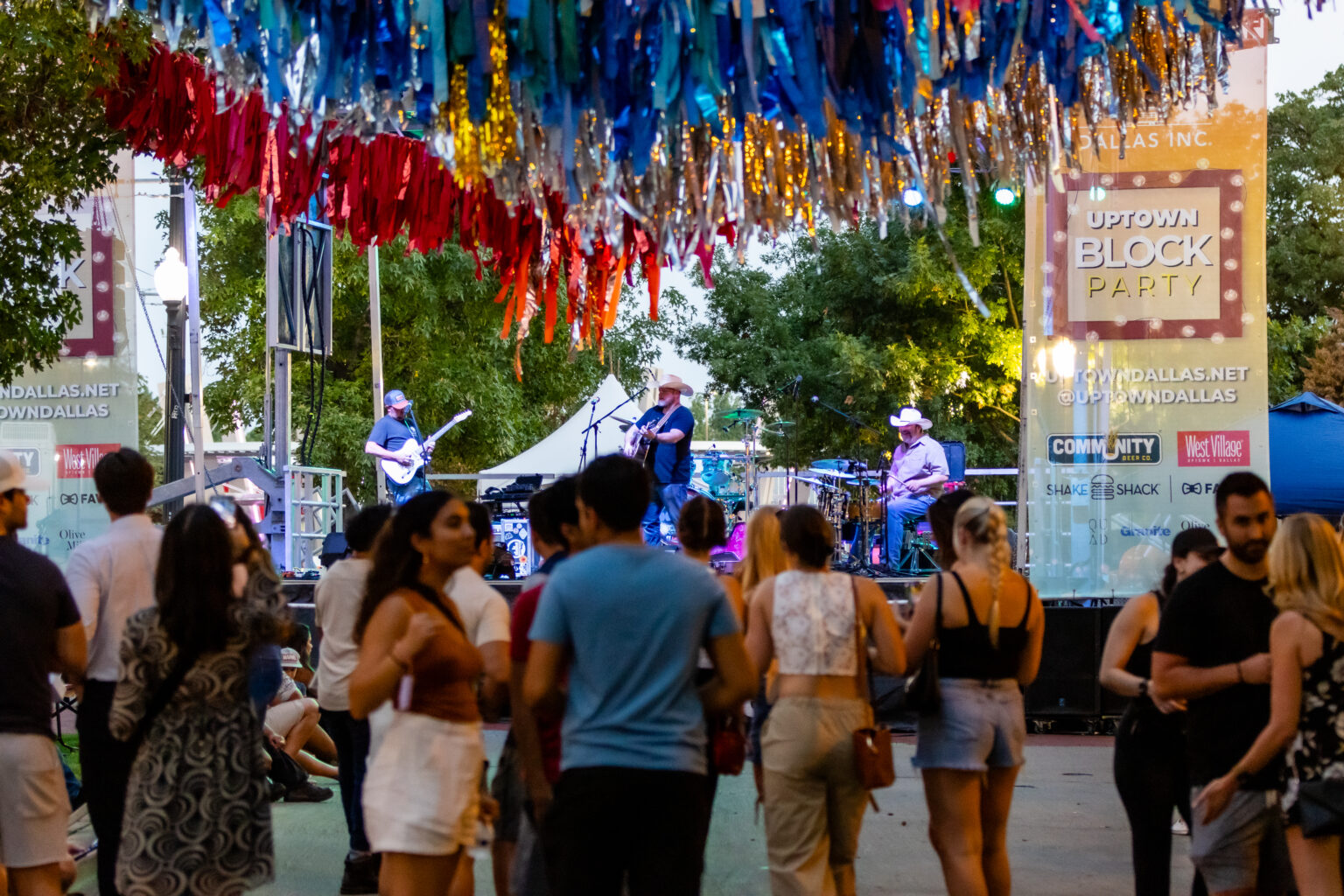 Uptown Dallas Inc. Kicks Off Fall With Its 7th Annual Block Party ...