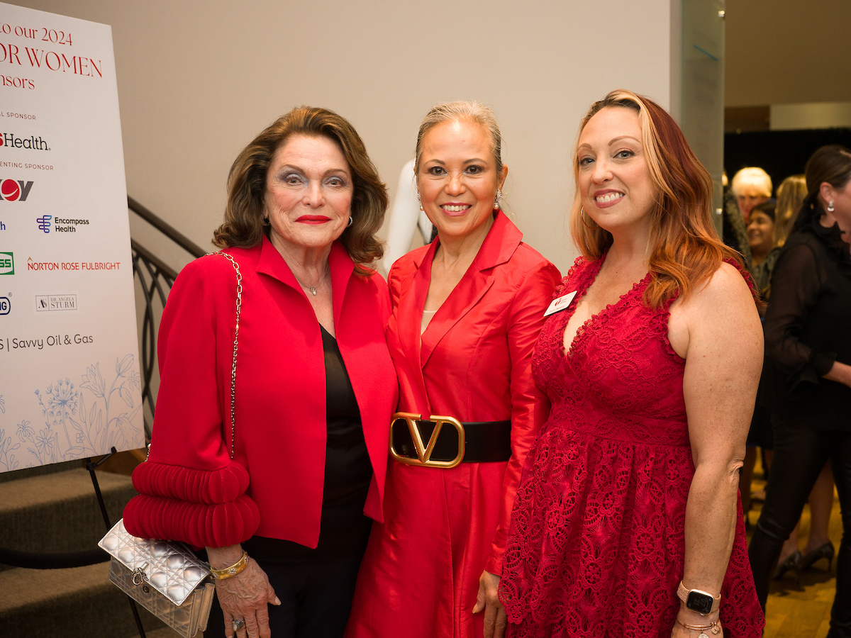 Canadian Mother and Daughter Designers Turn Elizabeth Anthony's Parking ...