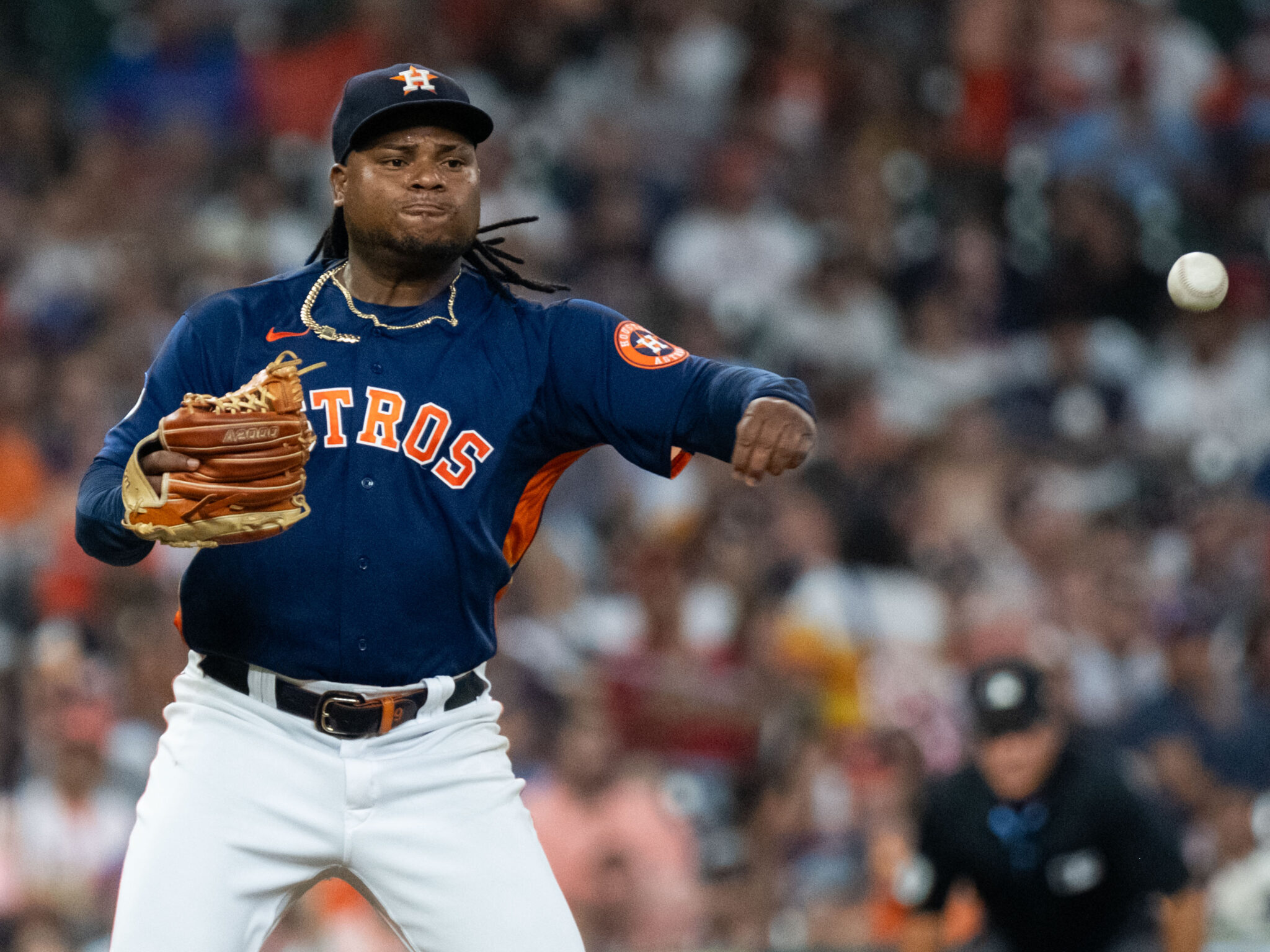 Rangers Wonder Rookie Evan Carter Gives the Astros a Real Reason to ...