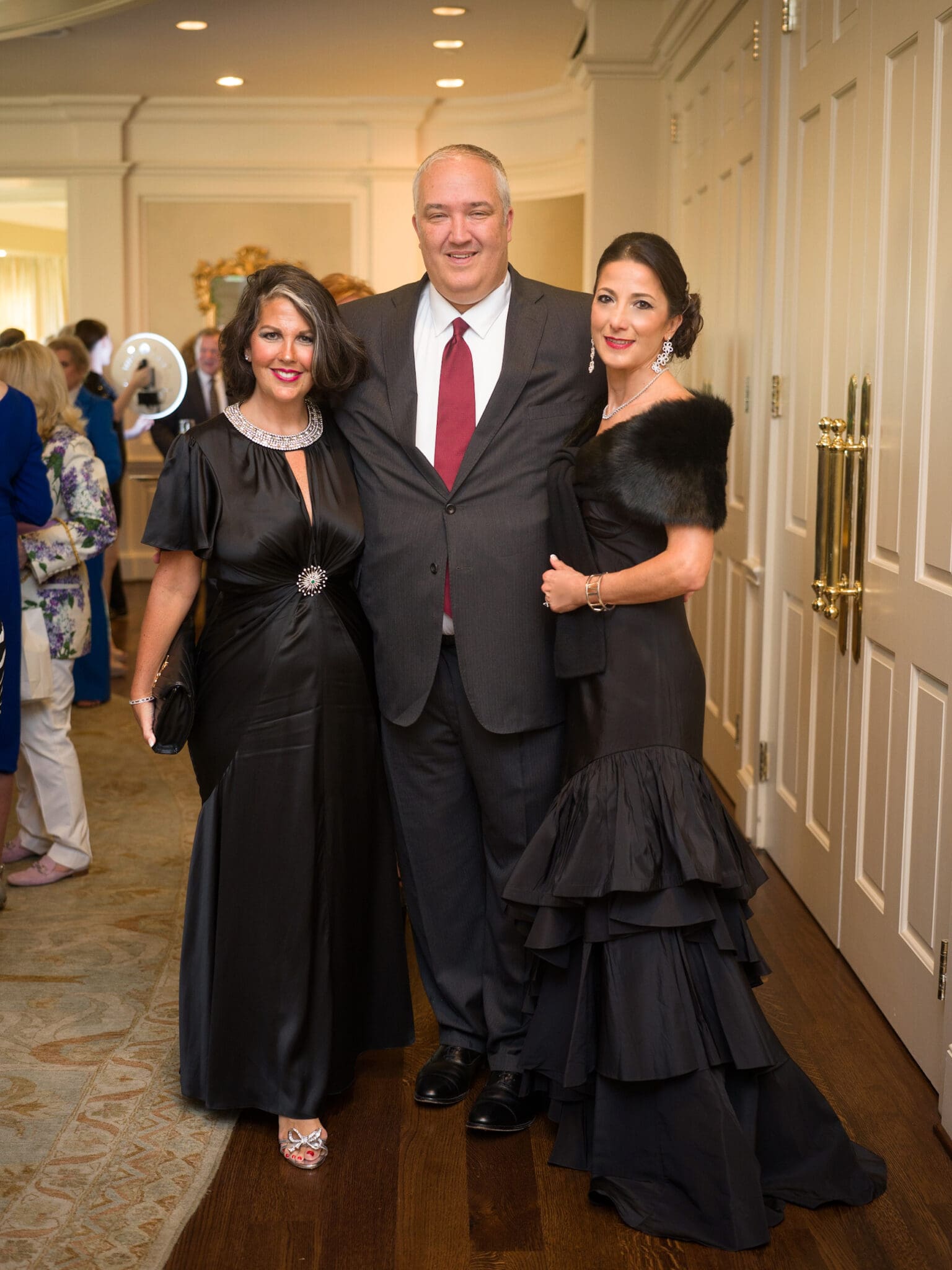 Legendary Houston Restaurateurs Honored In Mission of Yahweh's Merry ...