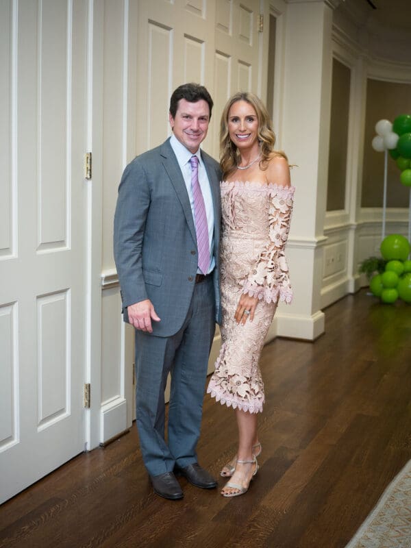 Country Music Superstar Helps Houston Sisters Raise Crucial Funds For ...