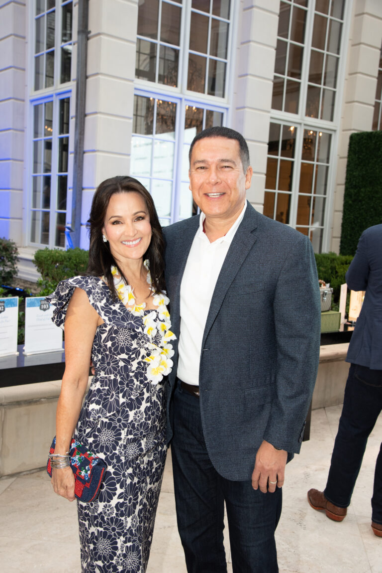 Tilman Fertitta Stays True Blue In Lavish Family Mansion Party, Helps ...