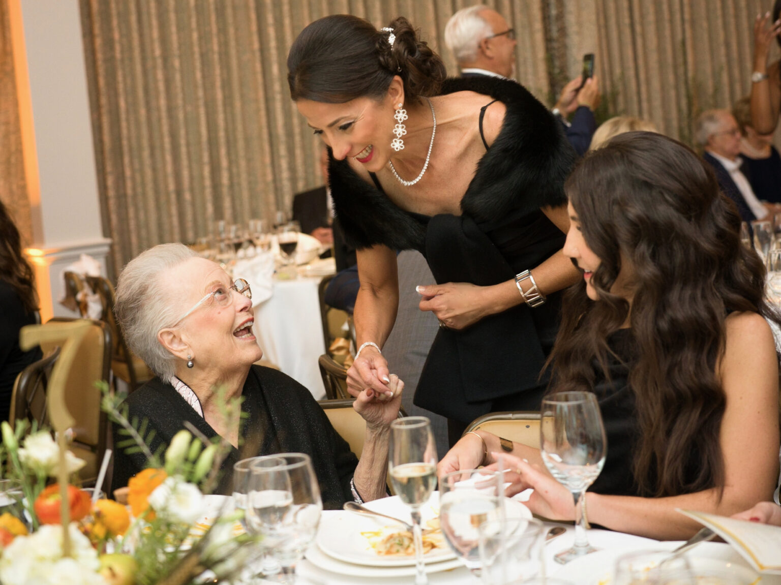 Legendary Houston Restaurateurs Honored In Mission of Yahweh's Merry ...