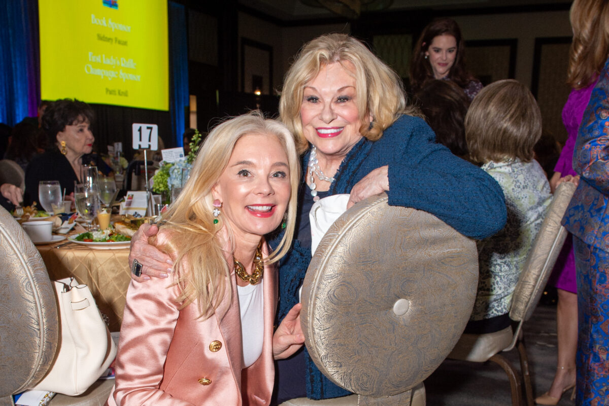 Kristin Chenoweth Tells Almost All During Houston Lunch For Barbara ...