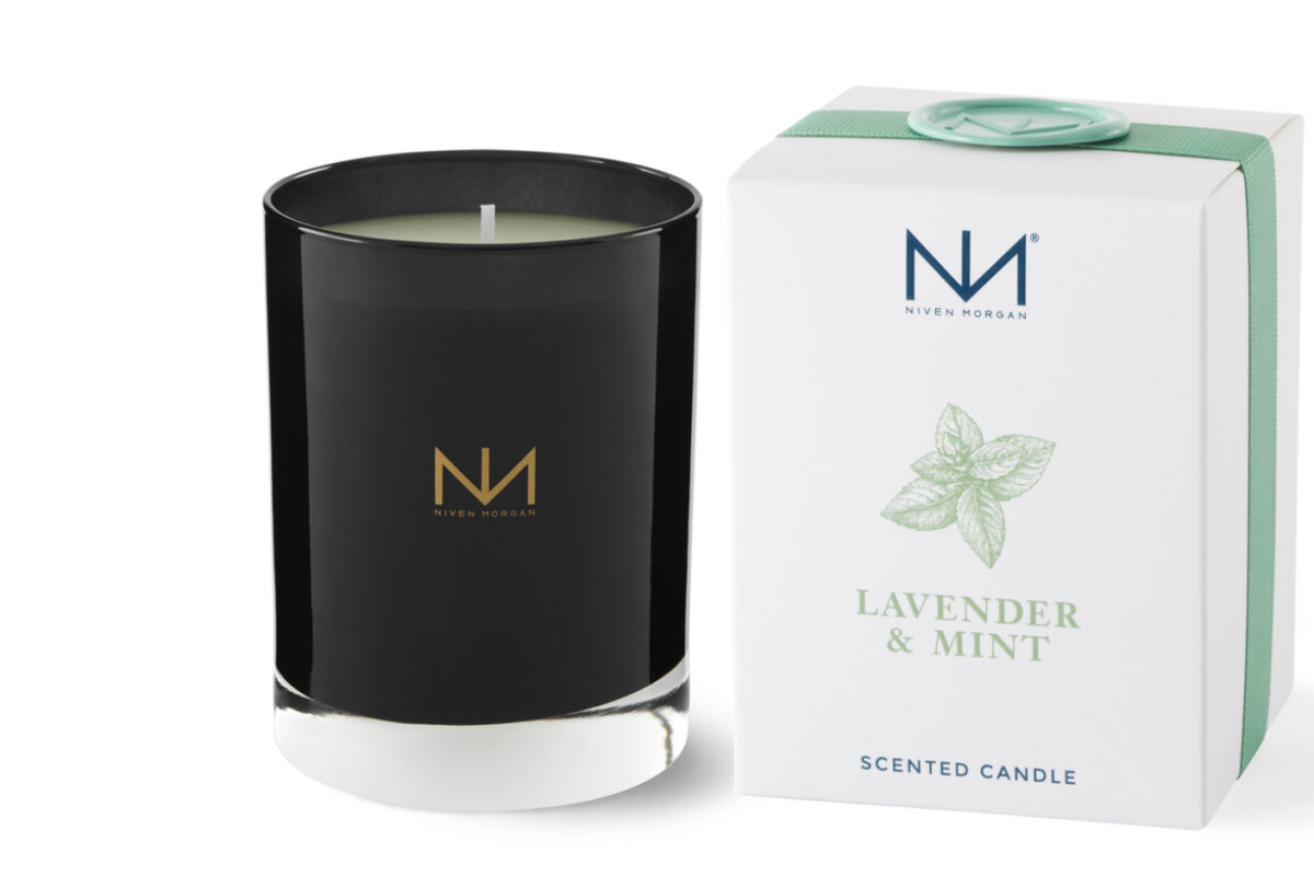 The 7 Best Candles to Give as a Gift in 2023