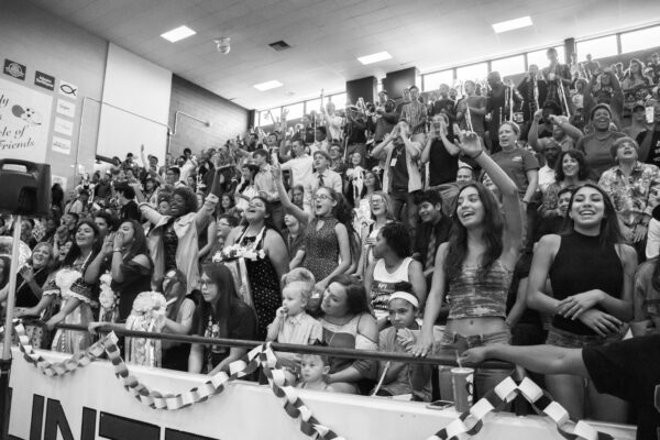 Explaining the Texas Tradition of Mums — Bringing Homecoming Home With ...