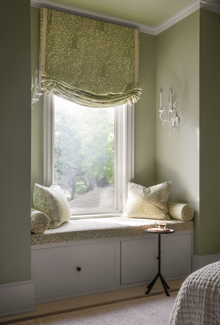 Inside a Dallas Pied à Terre by Designer Joseph Minton