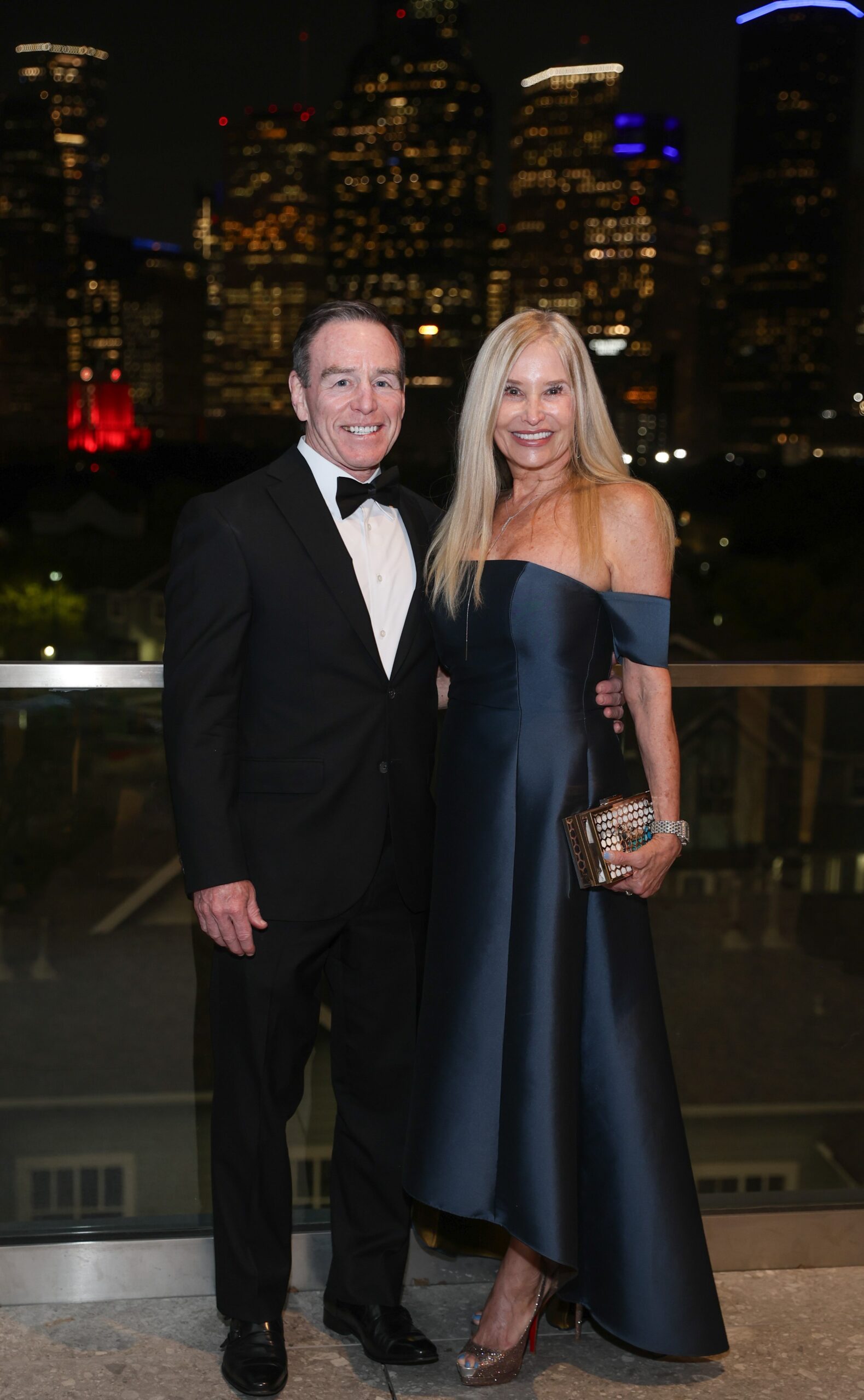 Houston's Hottest New Hotel Transforms Into a Fabulously Seductive ...