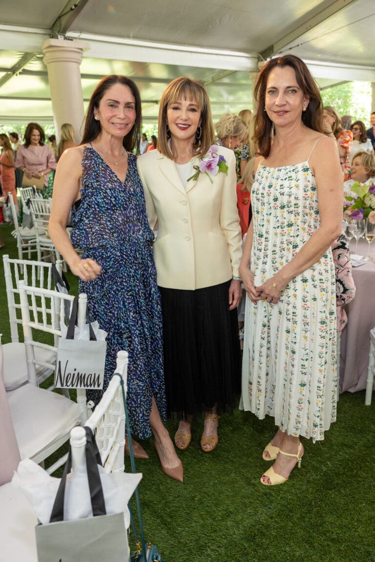 Kate Upton, Whitney Crane, Julia Morales and More Lovely Ladies Make ...