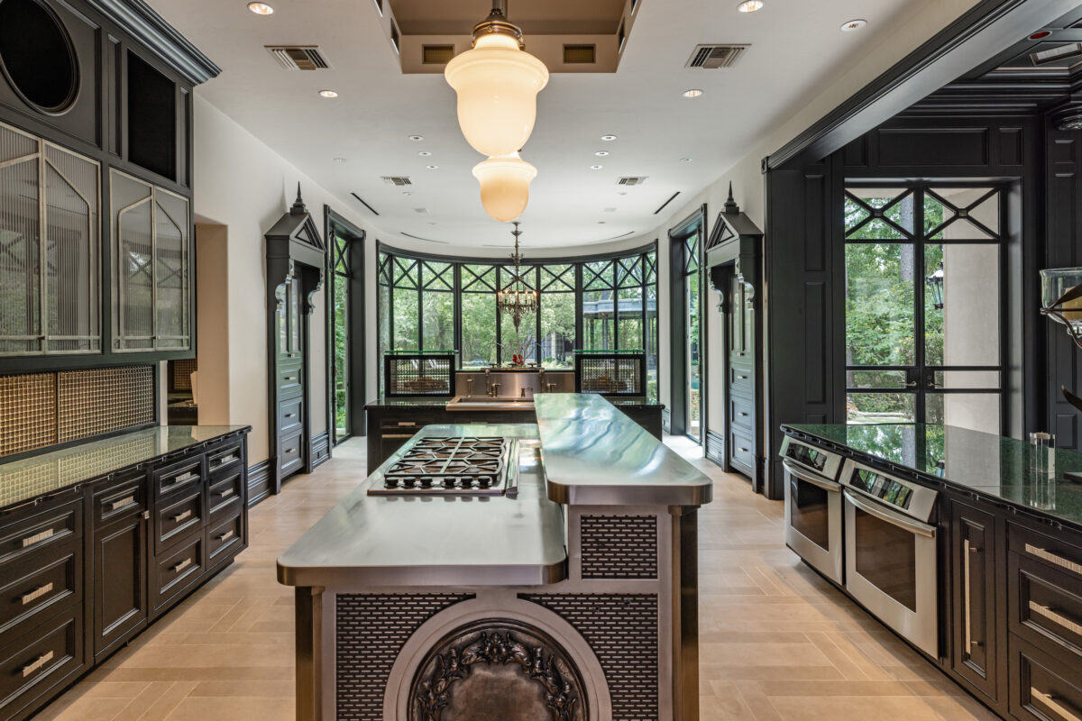 $49.9 Million Castle Mansion In Houston Stands Out as the Most ...