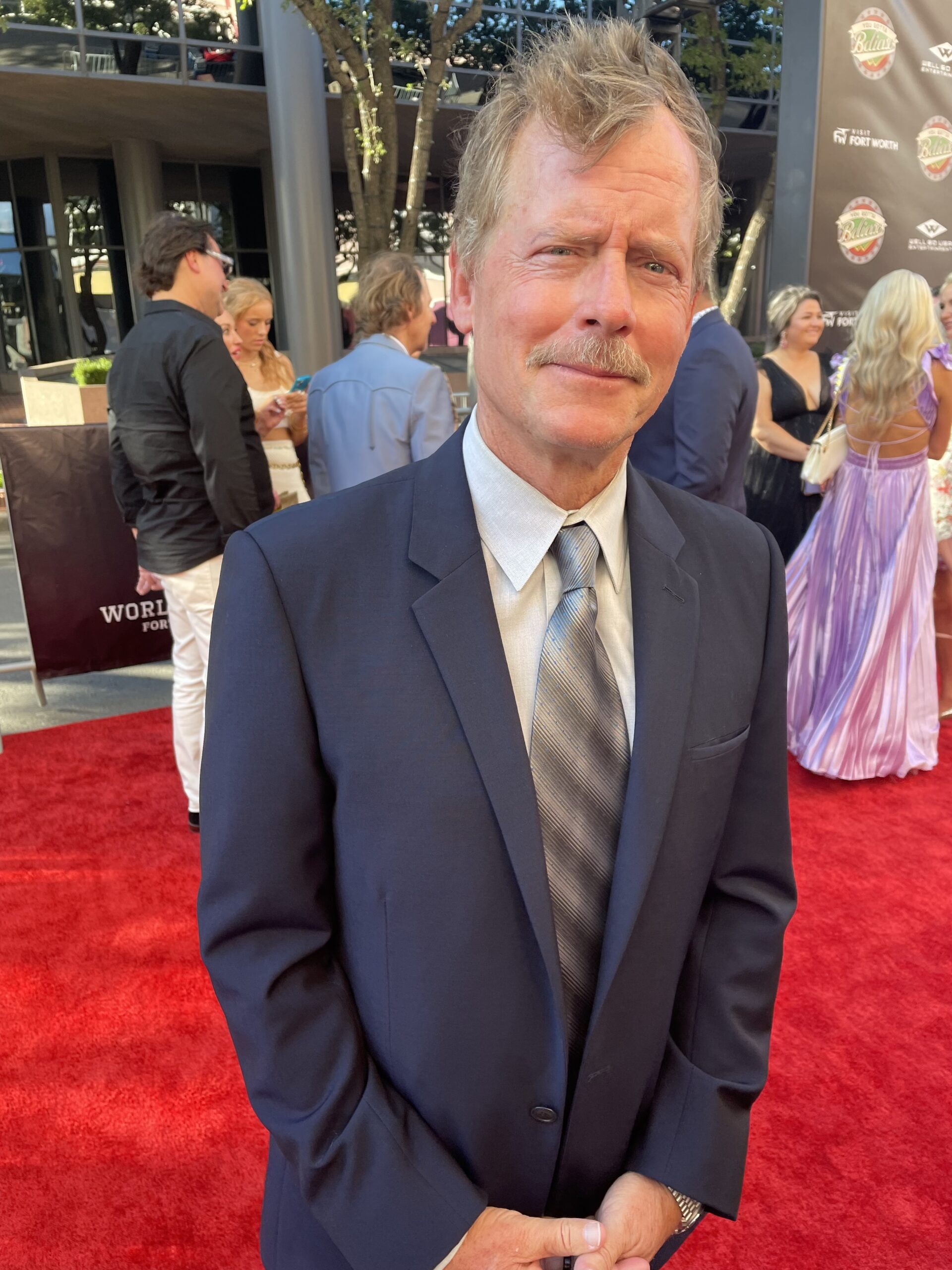 Luke Wilson and Greg Kinnear Hit The Red Carpet in Fort Worth For You ...