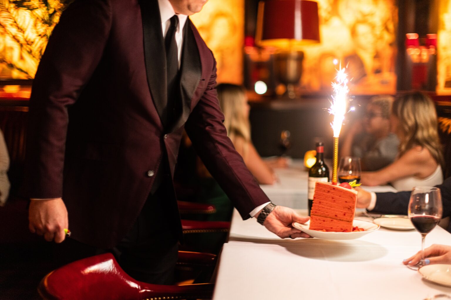 Drake's Hollywood Restaurant Creates Quite a Scene In Montrose With ...