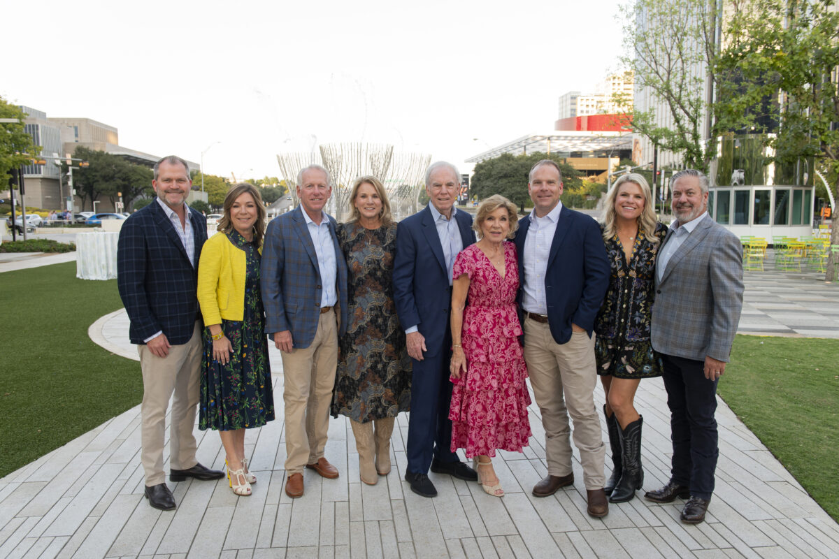 Scenes From Klyde Warren's 12th Annual Party in the Park — One of ...
