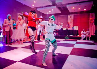 Arlington Gets a New Mega Arcade Bar — The Largest Cidercade Ever Opens ...